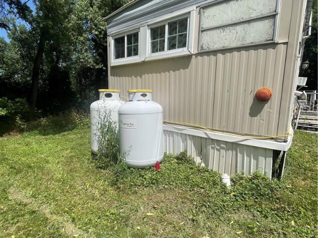 9 1/2 Mainview Drive
