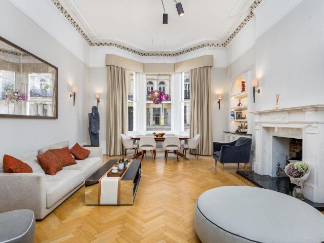 9 13 De Vere Gardens, London W8, 2 bed flat to rent, £9,997 pcm | PrimeLocation