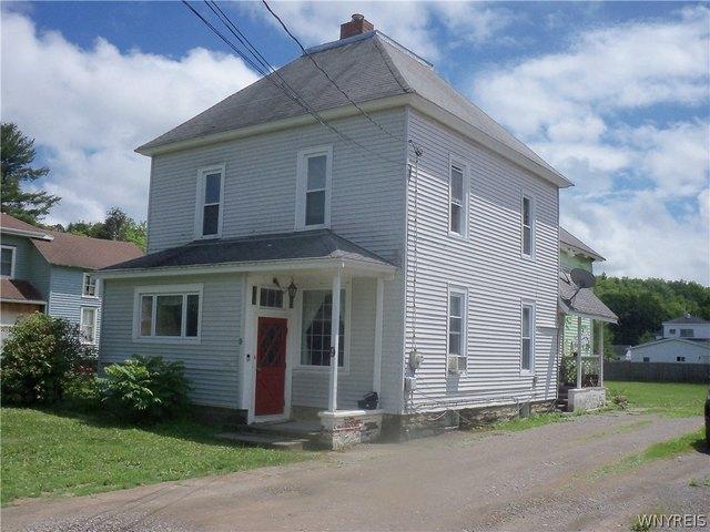9 2nd Ave, Franklinville, NY 14737