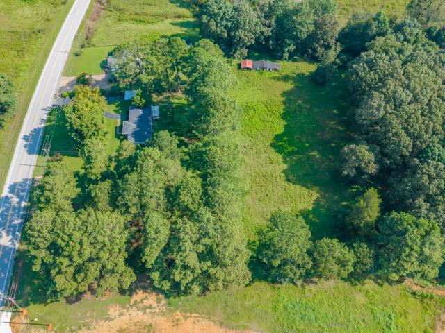 9.5 Acres Hwy 101