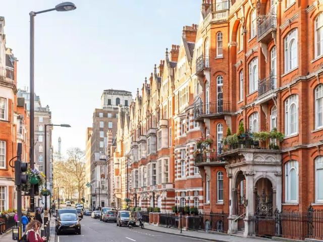 9A Avery Row, London 1 bed apartment to rent £5,000 pcm £1,154 pw