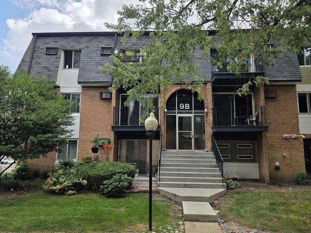 9B E Dundee Quarter Dr Unit 303, Palatine, IL 60074