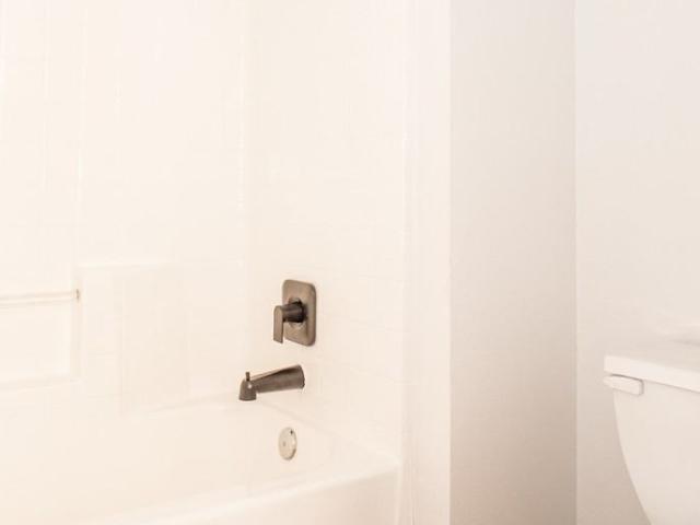 9Ten North by Trion Living 1 Bedroom Apartment for Rent at 910 N Harbour Dr, Portland, OR 97217 Bridgeton