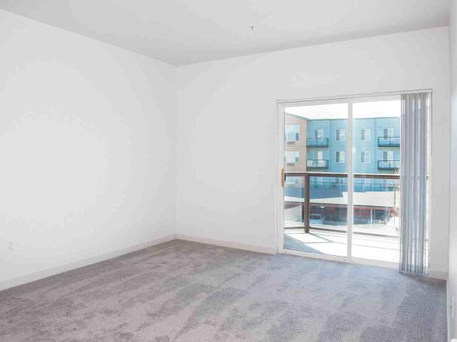 9Ten North by Trion Living 2 Bedroom Apartment for Rent at 910 N Harbour Dr, Portland, OR 97217 Bridgeton