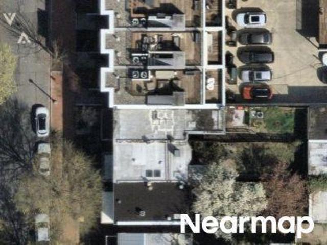9th St NE