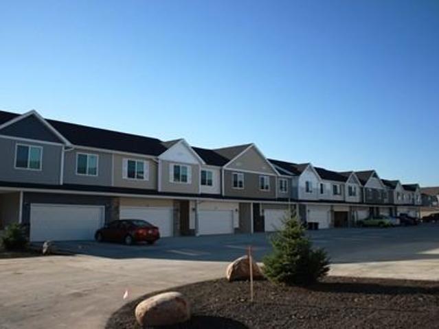 9th St W 3 Bedroom Home for Rent at 9th St W, West Fargo, ND 58078