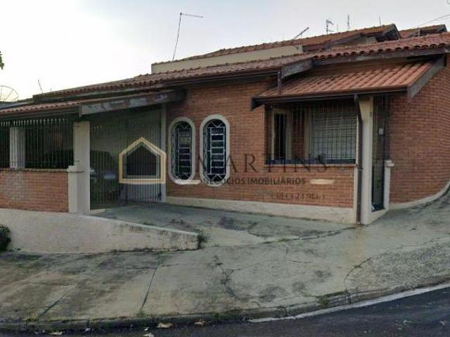 03 Casas com as mesmas características de 2 dormitórios, sala, cozinha banheiro
