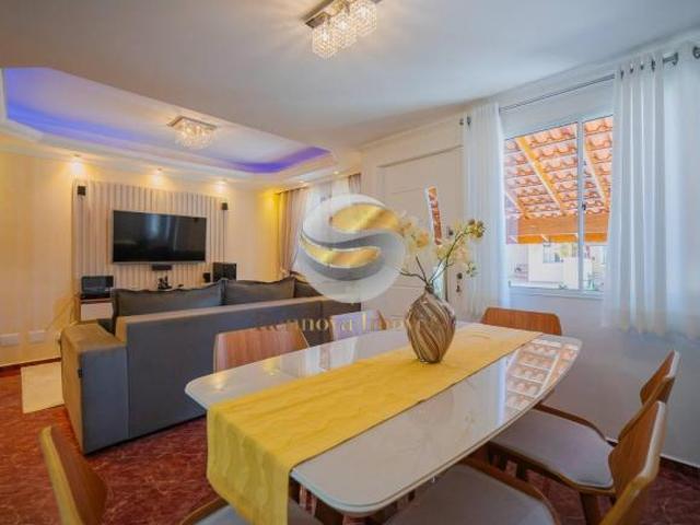 03 dormitórios, 2 vagas, espaço gourmet, amplo quintal, fácil acesso