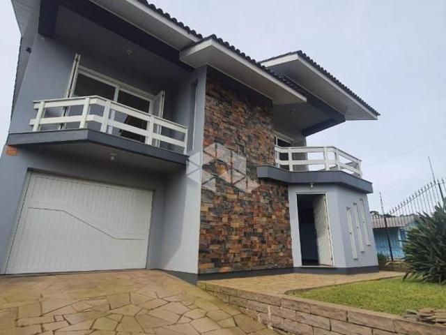 03 dormitórios sendo 01 suíte no bairro São Virgílio em Caxias do Sul