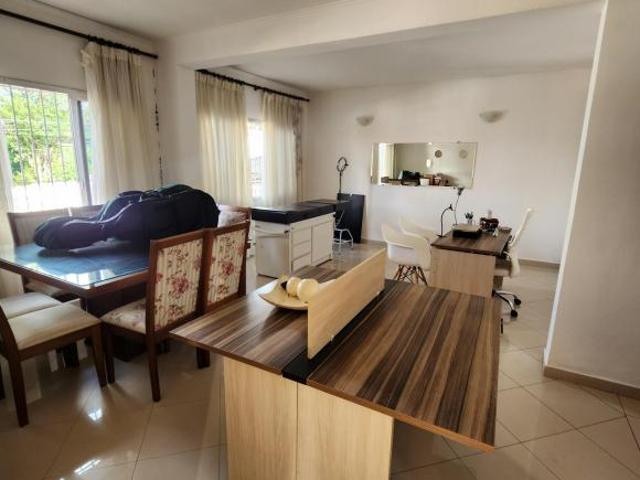 03 quartos/04 vagas 270 a.útil Cidade Ademar