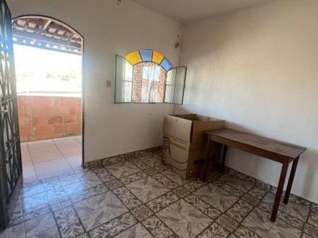 03CASAS E UMA LOJA NO VENEZA