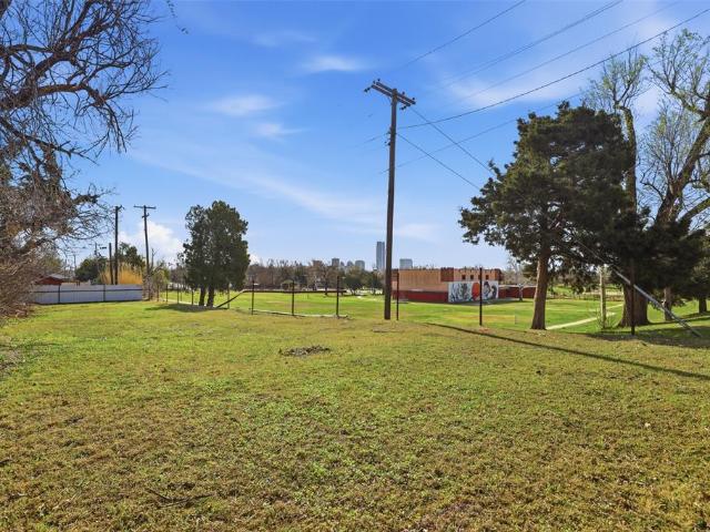 000000 N McKinley Avenue
