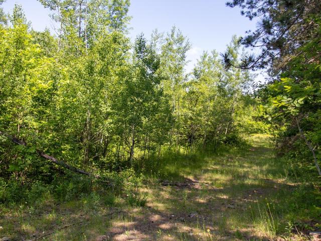 0000 N Riverside Road