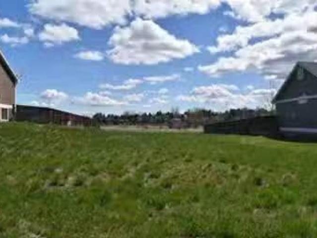 0000, Lake Heights Dr