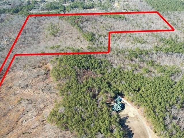 0001 Bozeman Rd NW, White, GA 30184