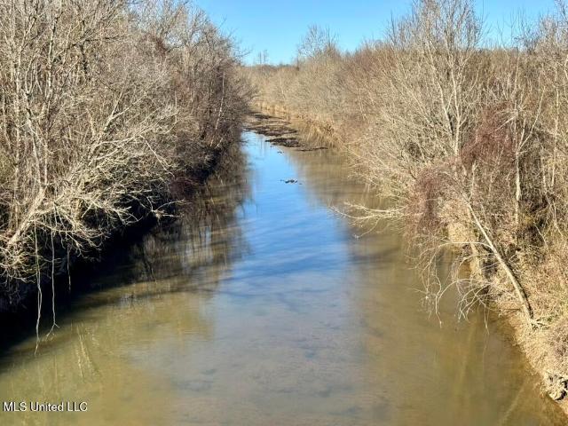0001 County Road 204