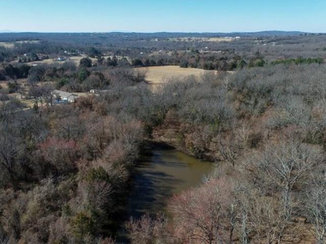 0001 Hobbtown Rd, Rudy, AR 72952
