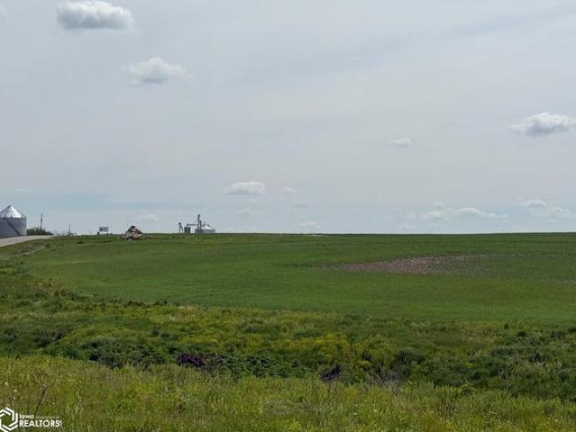 0002 th St, Bloomfield, IA 52537