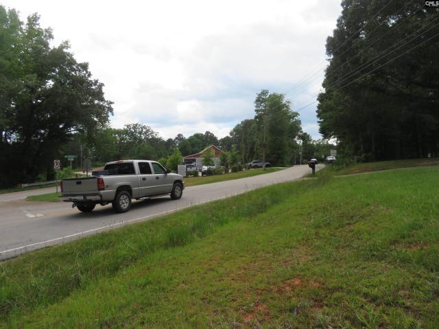 000 &104 Westwoods Drive