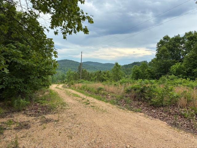000 Center Road
