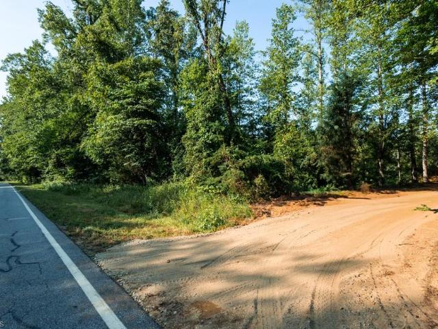 000 Baker Crossroad Road