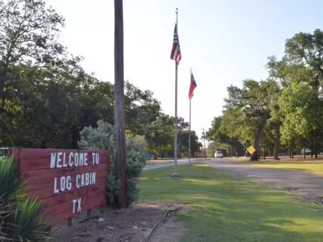 000 Goliad Dr, Log Cabin, TX 75148 MLS 20703325