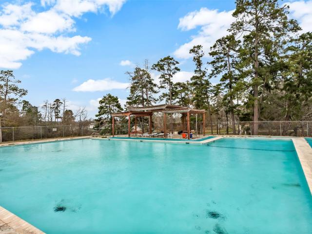 000 Dove Island