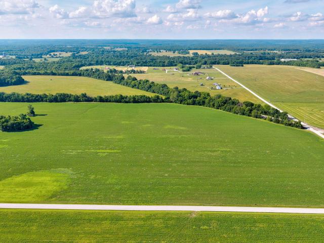 000 E Farm Road 166