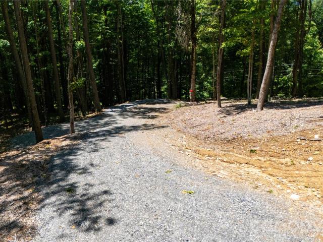 000 Hamlin Lane