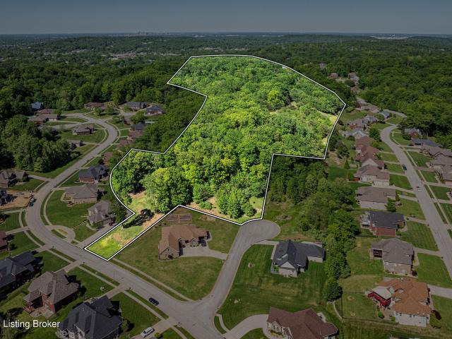 000 Hardwood Forest Dr