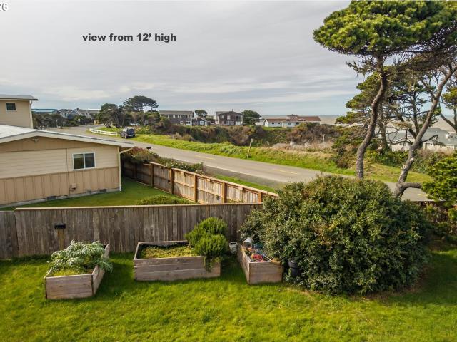 000 Ocean DR SW