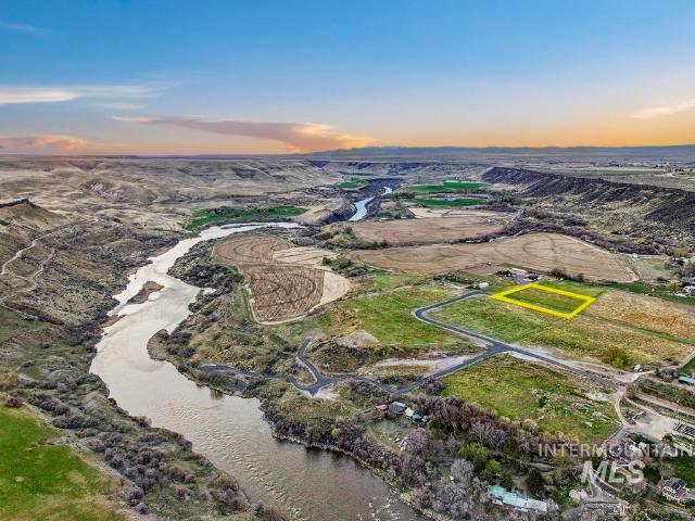 000 Lot 2 River Road