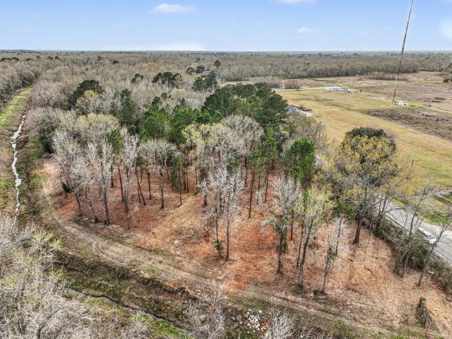 000 Lakeland Dr