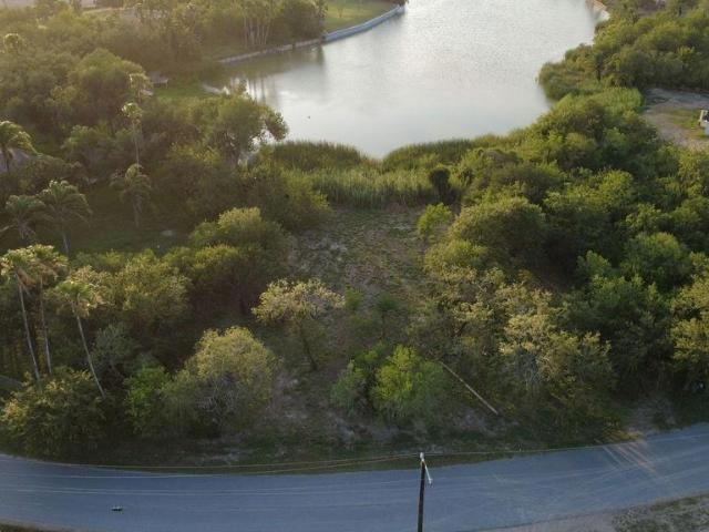 000 Moon Lake Drive S