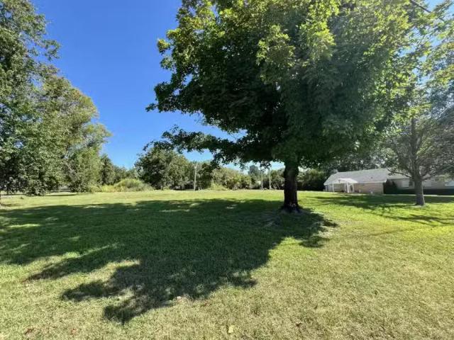 000 MAIN STREET, WILLOW SPRINGS, MO 65793 Single Family Reside.