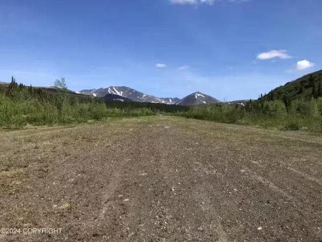 000 MARVEL CREEK GOLD MINE SOUTH, ANIAK, AK 99557 Vacant Lan.