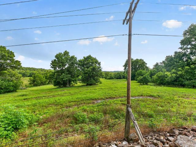 000 N Farm Road 53