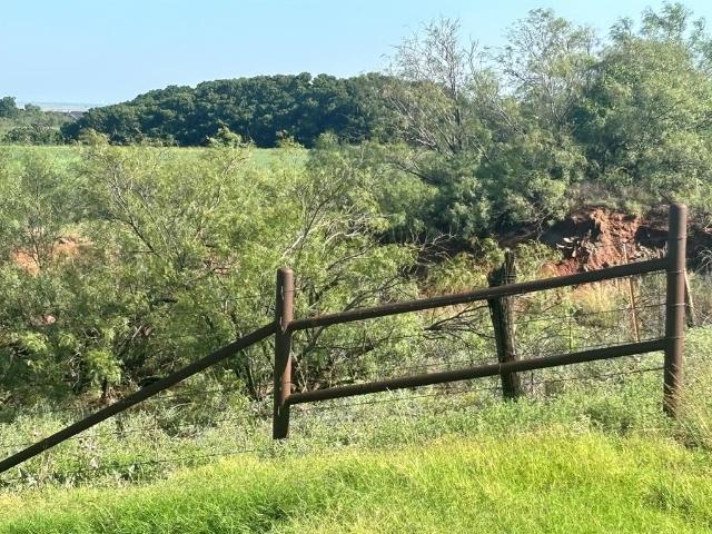 000 N Hwy 283