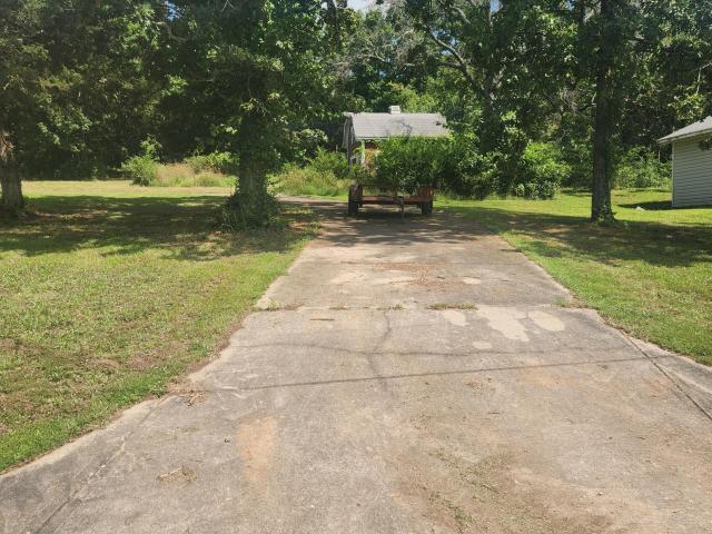 000 S Ludora Drive