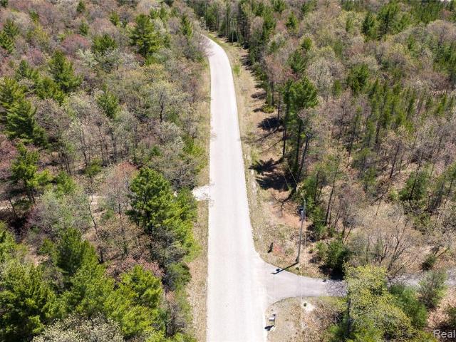 000 Scott Road