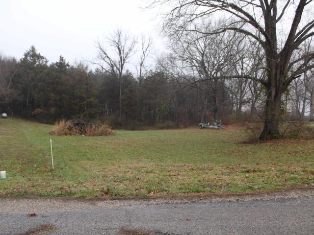 000 Shoreline Drive