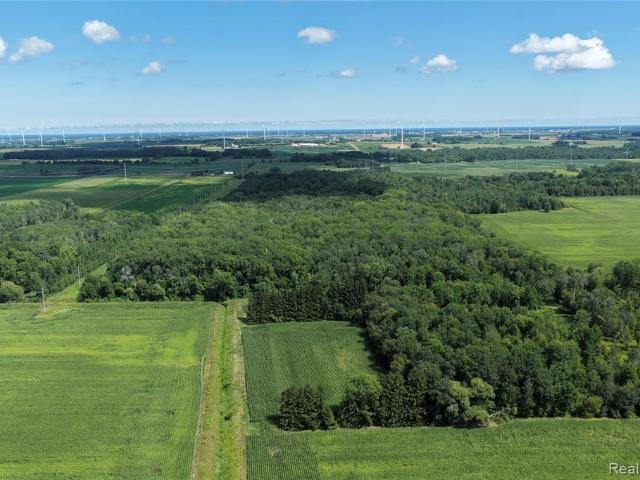 000 Parisville Road