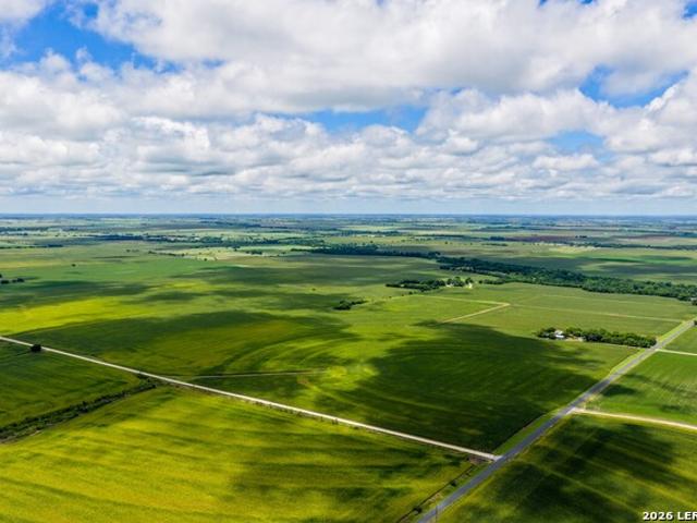 000 W County Road 301
