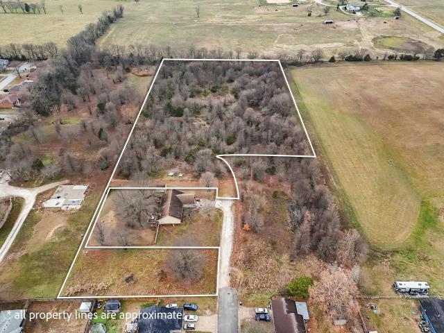 000 W Crestview Lane