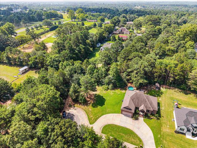 000 Valley Drive