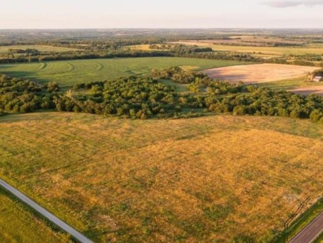 001 E 68 Hwy, Quenemo, KS 66528