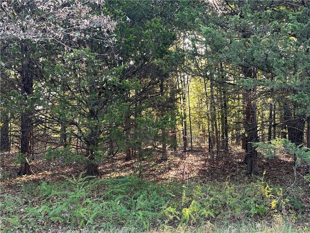 001 Hand Cove Road
