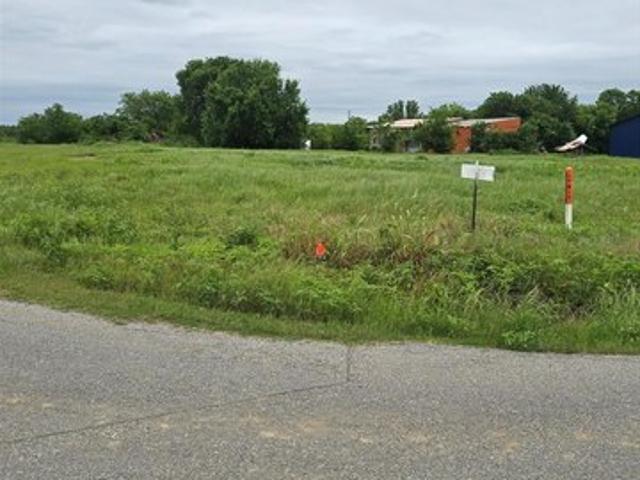 001 Lake Estates Dr, Durant, OK 74701