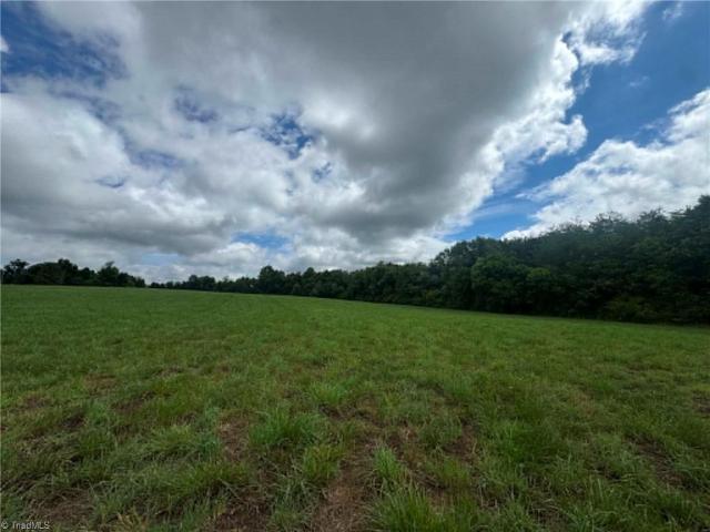 001 Poplar Springs Road
