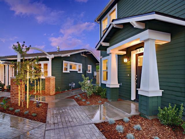 0037bun 2 Bedroom Apartment for Rent at N Bungalow Ln, Fresno, CA 93704